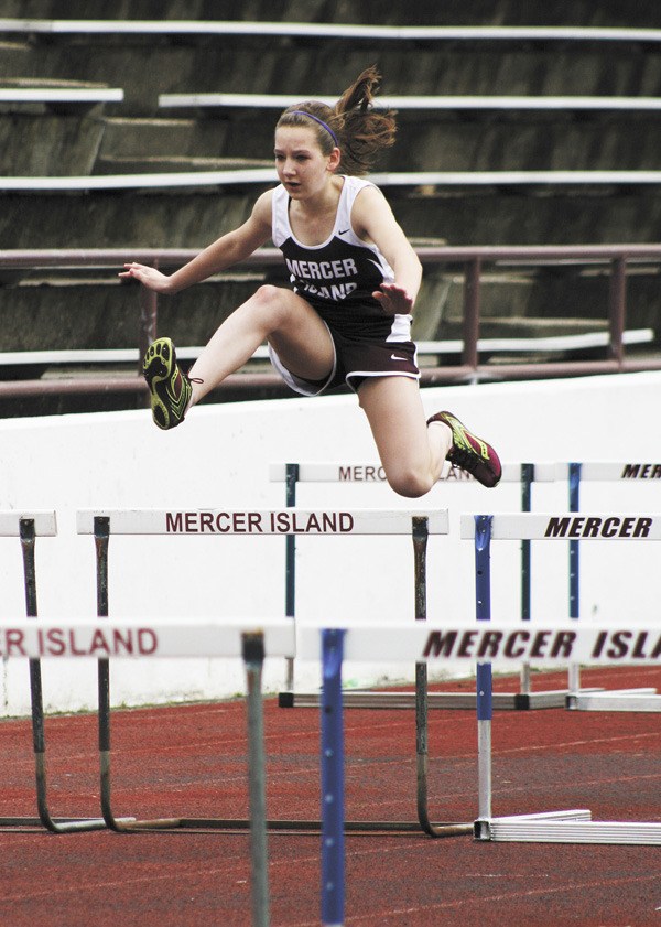 Mercer Island track hosts Garfield, girls win | Track and field ...