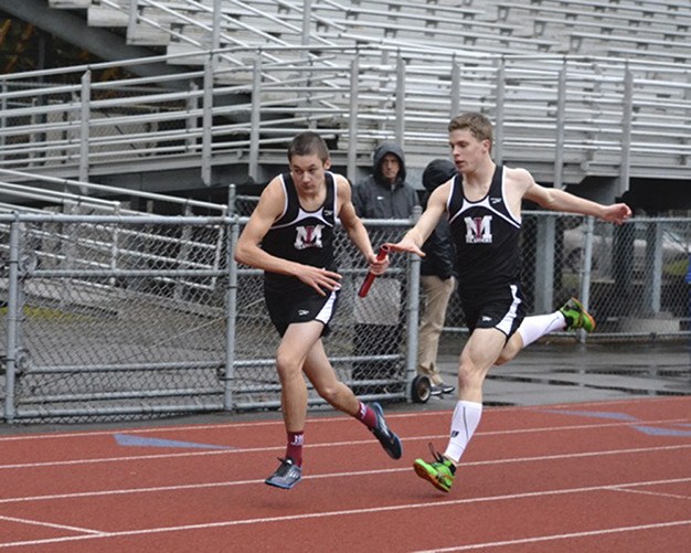 Islander girls track tops Interlake, Saints edge boys | Mercer Island ...