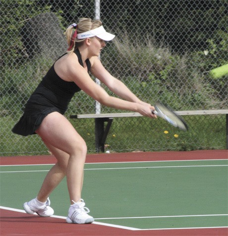 Mercer Island tennis fights the rain in early season | Mercer Island ...