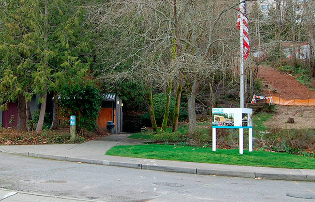 Two perspectives on MICA sign removal | Letters | Mercer Island Reporter