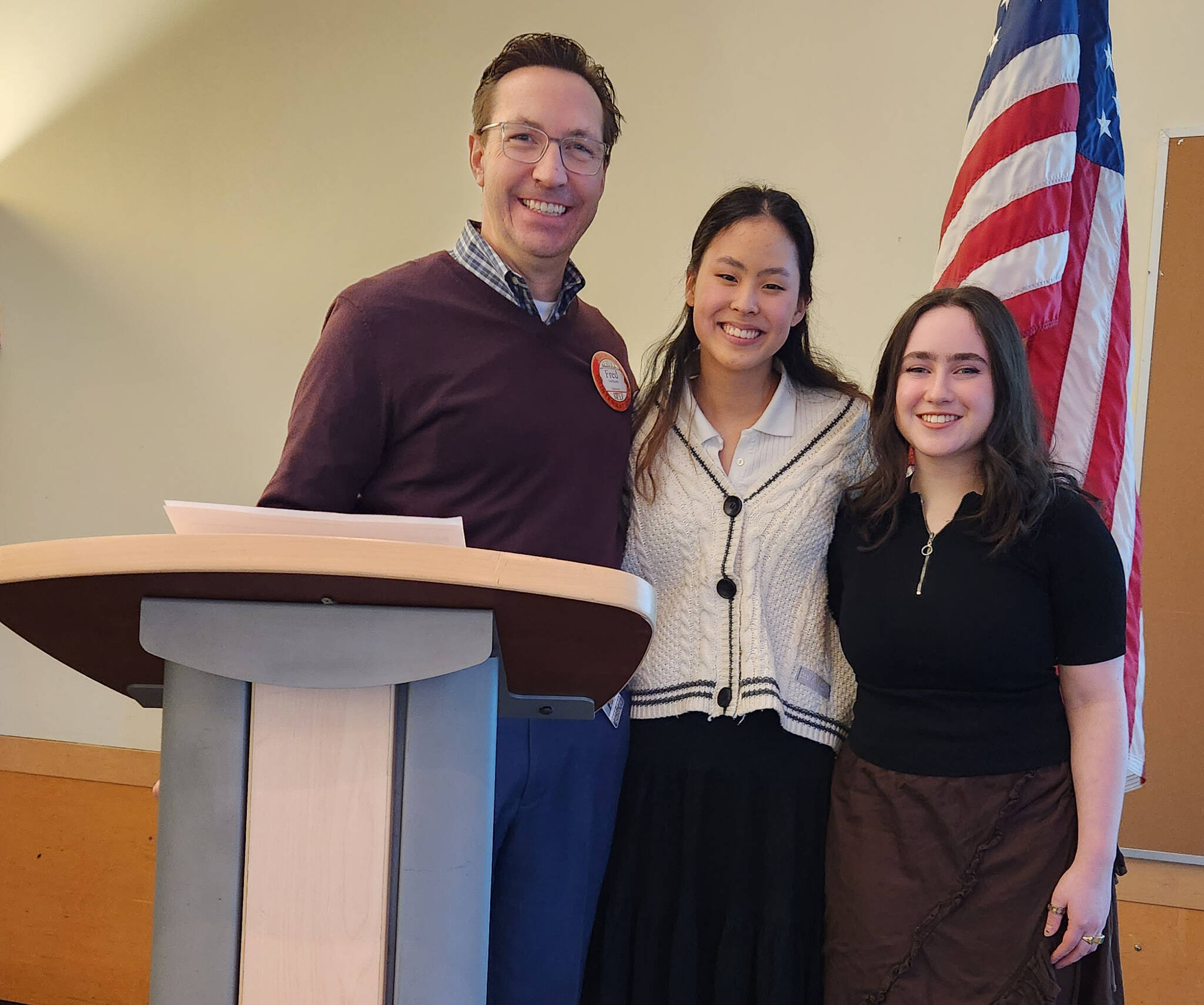 Rotary honors MIHS students Chew and Bluming | Mercer Island Reporter