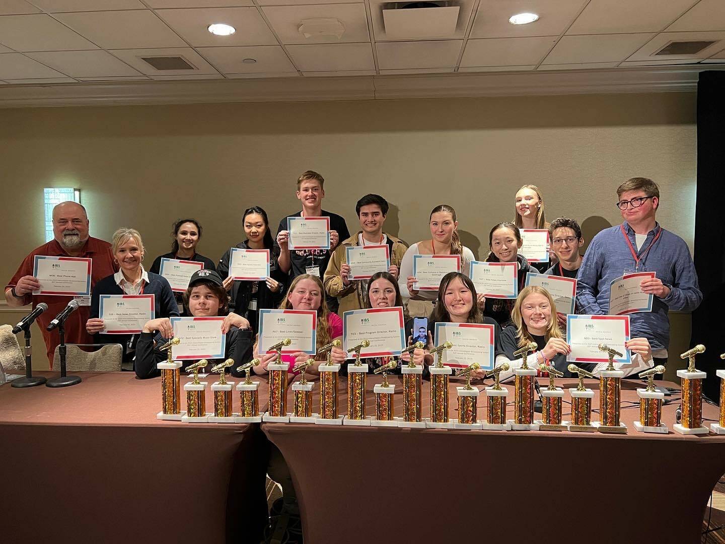 KMIH students win national broadcasting awards | Mercer Island Reporter