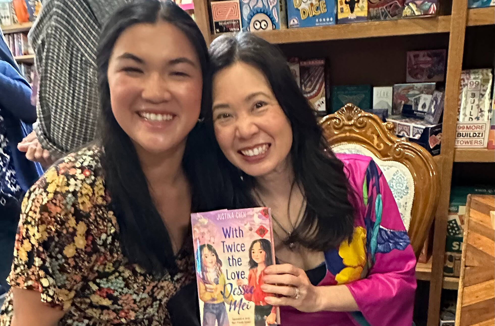 Author Chen visits Island Books | Mercer Island Reporter