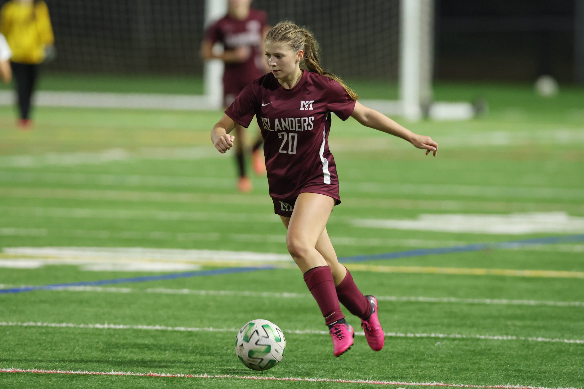 Feimster scoring up a storm for Islanders | Mercer Island Reporter