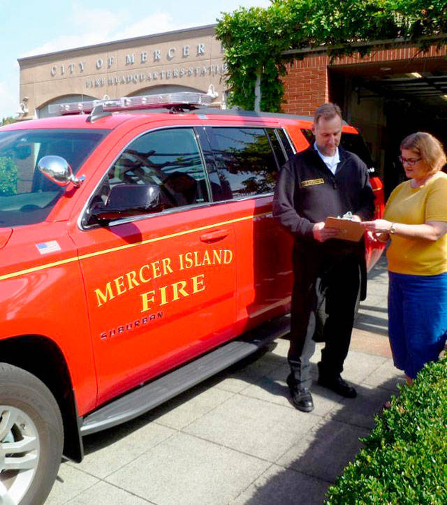 Mercer Island senior services staff work hand-in-hand with police and ...