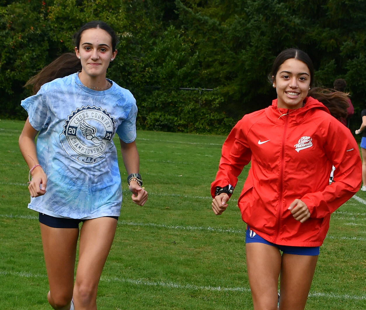 Rodriguez sisters are shining for MIHS cross country team | Mercer ...