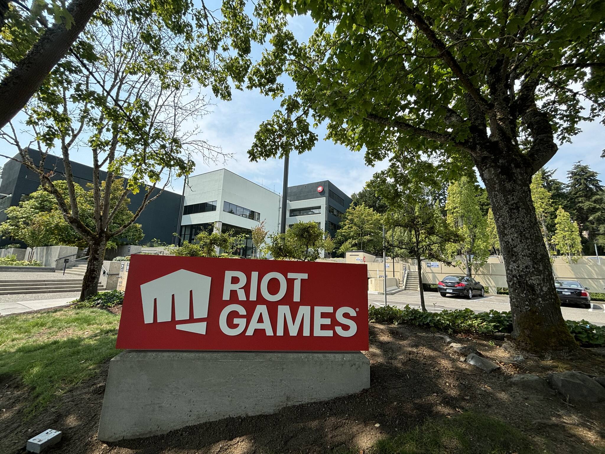 Riot Games plugs into the Mercer Island community | Mercer Island Reporter