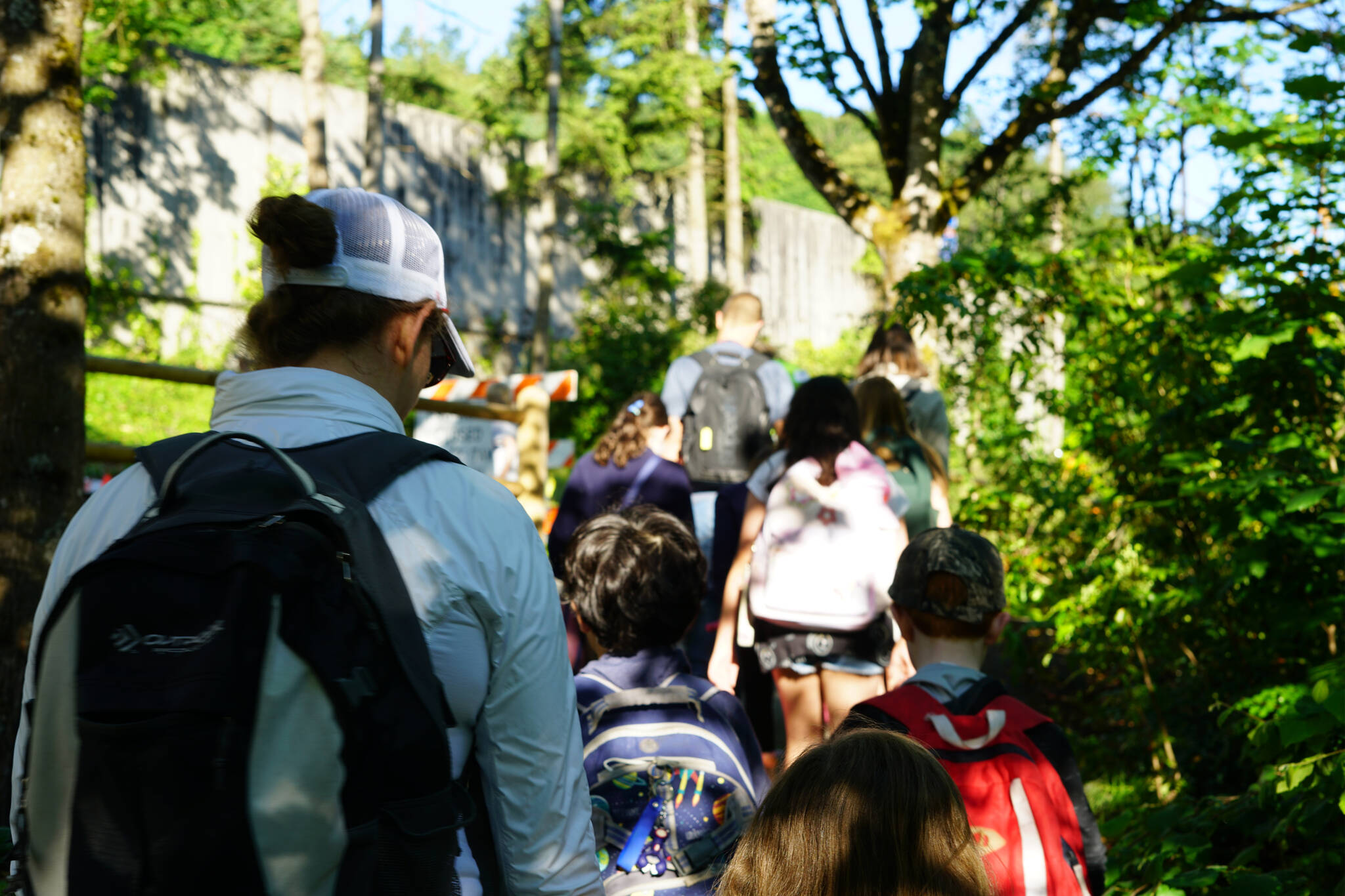 Students walk the walk for a greener future | Mercer Island Reporter